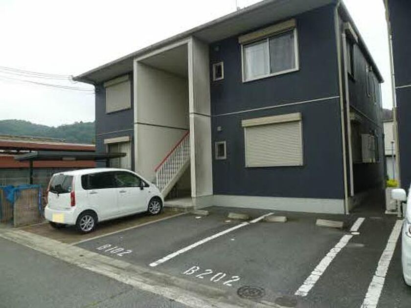 【ホームズ】でお部屋探し！コア山崎 2階/B201[2LDK/賃料5.5万円/56㎡]賃貸アパート住宅情報(物件番号:3723135-0000033、取扱い不動産会社:シャーメゾンショップ ...