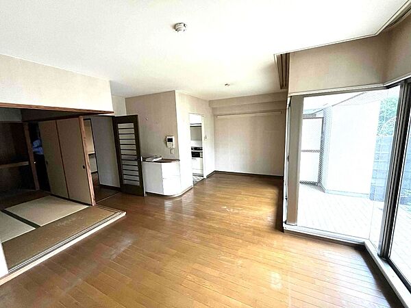 【ホームズ】ダイアパレス宝塚クオリテージ1 102｜宝塚市、阪急宝塚本線 山本駅 徒歩19分の中古マンション