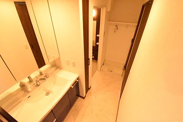 【ホームズ】霧島市国分中央3丁目 サンパーク国分中央レジデンス 801｜霧島市、JR日豊本線 国分駅 徒歩11分の中古マンション（物件番号：0137161-0000829）