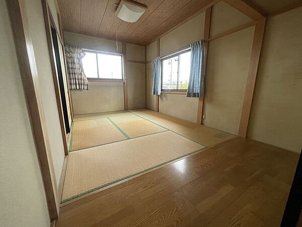 【ホームズ】池新田 戸建｜御前崎市、JR東海道本線 菊川駅 バス43分 浜岡営業所下車 徒歩4分の中古一戸建て