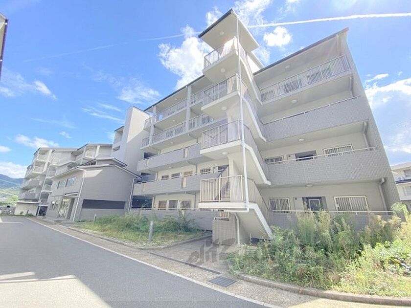 【ホームズ】でお部屋探し！PHOENIX COURT 交野II 2階/209[3LDK/賃料8.6万円/72.73㎡]賃貸マンション住宅情報(物件番号:0147694-0027118、取扱い ...