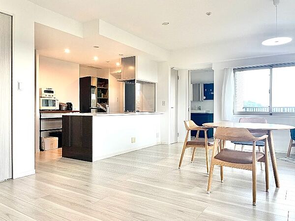 【ホームズ】アルファステイツ北谷ヒルズ 207｜中頭郡北谷町、バス 北谷高校入口下車 徒歩4分の中古マンション