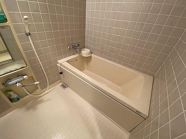 【ホームズ】クリオ伊東壱番館 2XX｜伊東市、伊豆急行 南伊東駅 徒歩17分の中古マンション（物件番号：3330735-0000140）