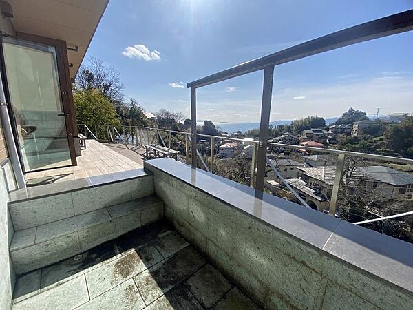 【ホームズ】JR東海道本線 湯河原駅 3.1km（足柄下郡湯河原町）の中古一戸建て