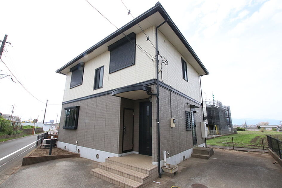 【ホームズ】でお部屋探し！大川貸家B 101[3LDK/賃料17万円/104.43㎡]賃貸一戸建て住宅情報(物件番号:0005528-0049385、取扱い不動産会社:株式会社ハウスメイト ...