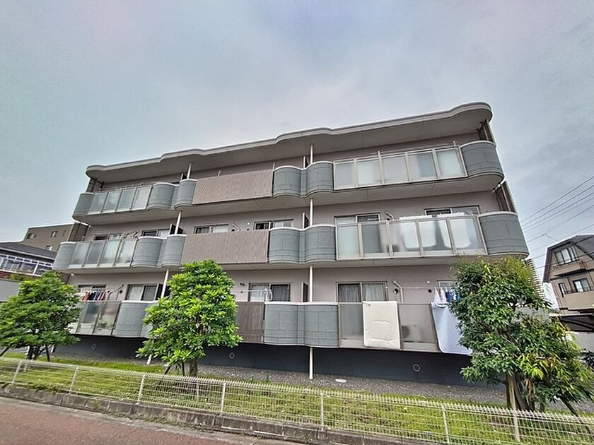 【ホームズ】フォンテーヌ八幡[3LDK/賃料11.75万円/3階/71.81㎡]。賃貸マンション住宅情報