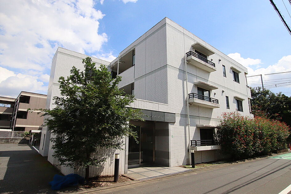 【ホームズ】でお部屋探し！サンライズマンションIII 1階/105[2DK/賃料11.4万円/51.87㎡]賃貸マンション住宅情報(物件番号:0005585-0155758、取扱い不動産会社 ...