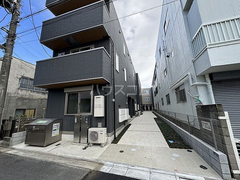 【ホームズ】でお部屋探し！グラナーデ荒川 3階/202[3LDK/賃料20.1万円/82.67㎡]賃貸アパート住宅情報(物件番号:3701132-0323483、取扱い不動産会社:ハウスコム東 ...